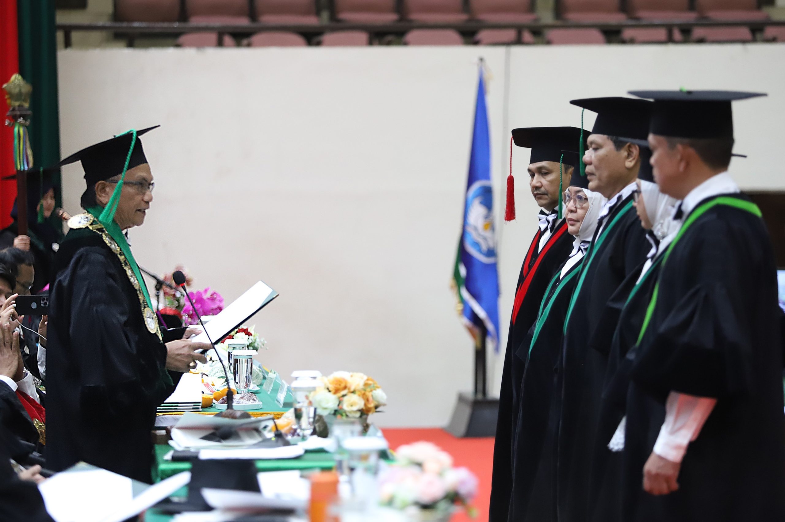 USK Kukuhkan 5 Guru Besar, Ada Pakar Entomologi hingga Hukum Lingkungan ...