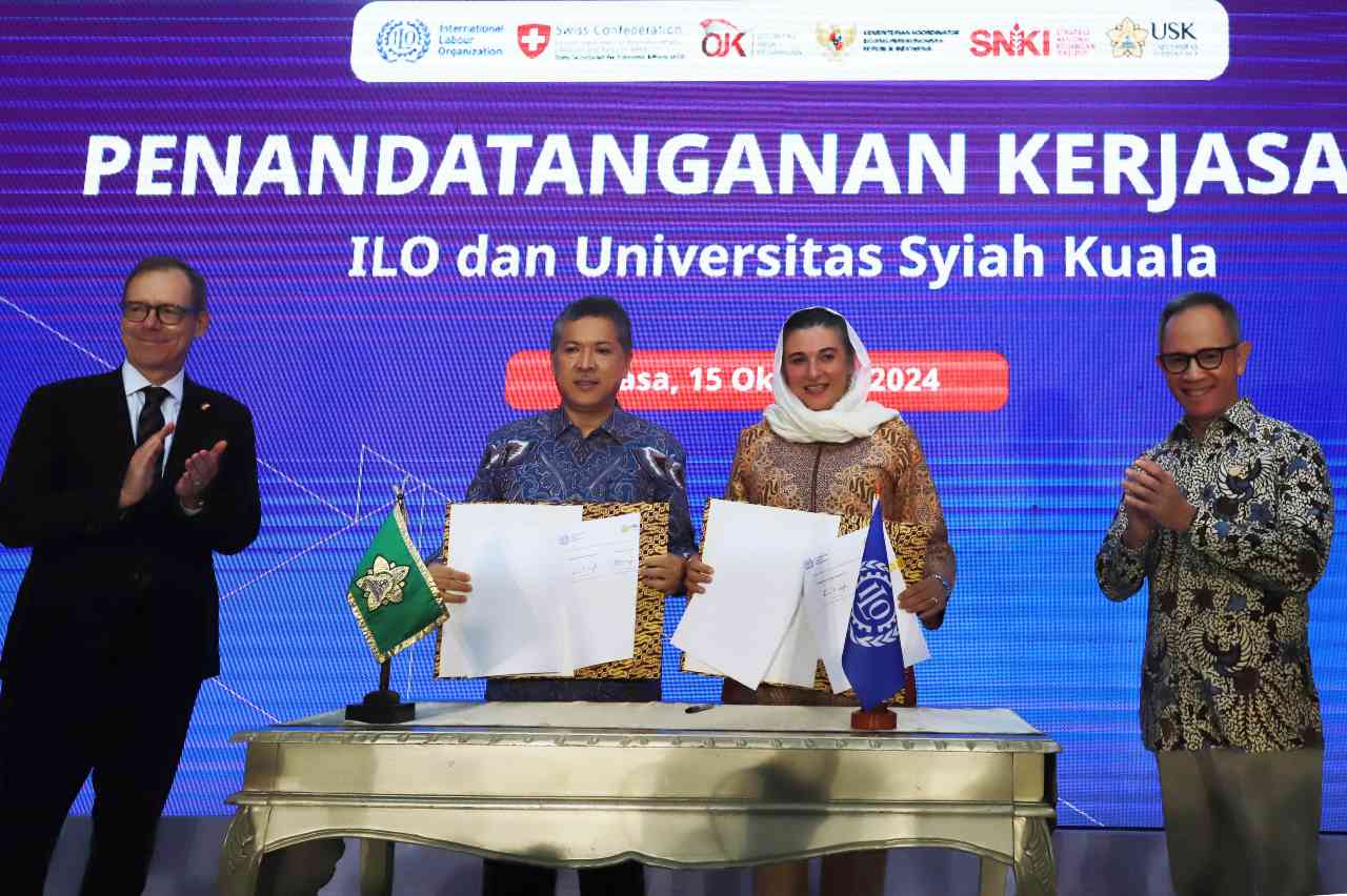 USK dan ILO Kolaborasi Perkuat Ekosistem Nilam Aceh - Acehkini.ID